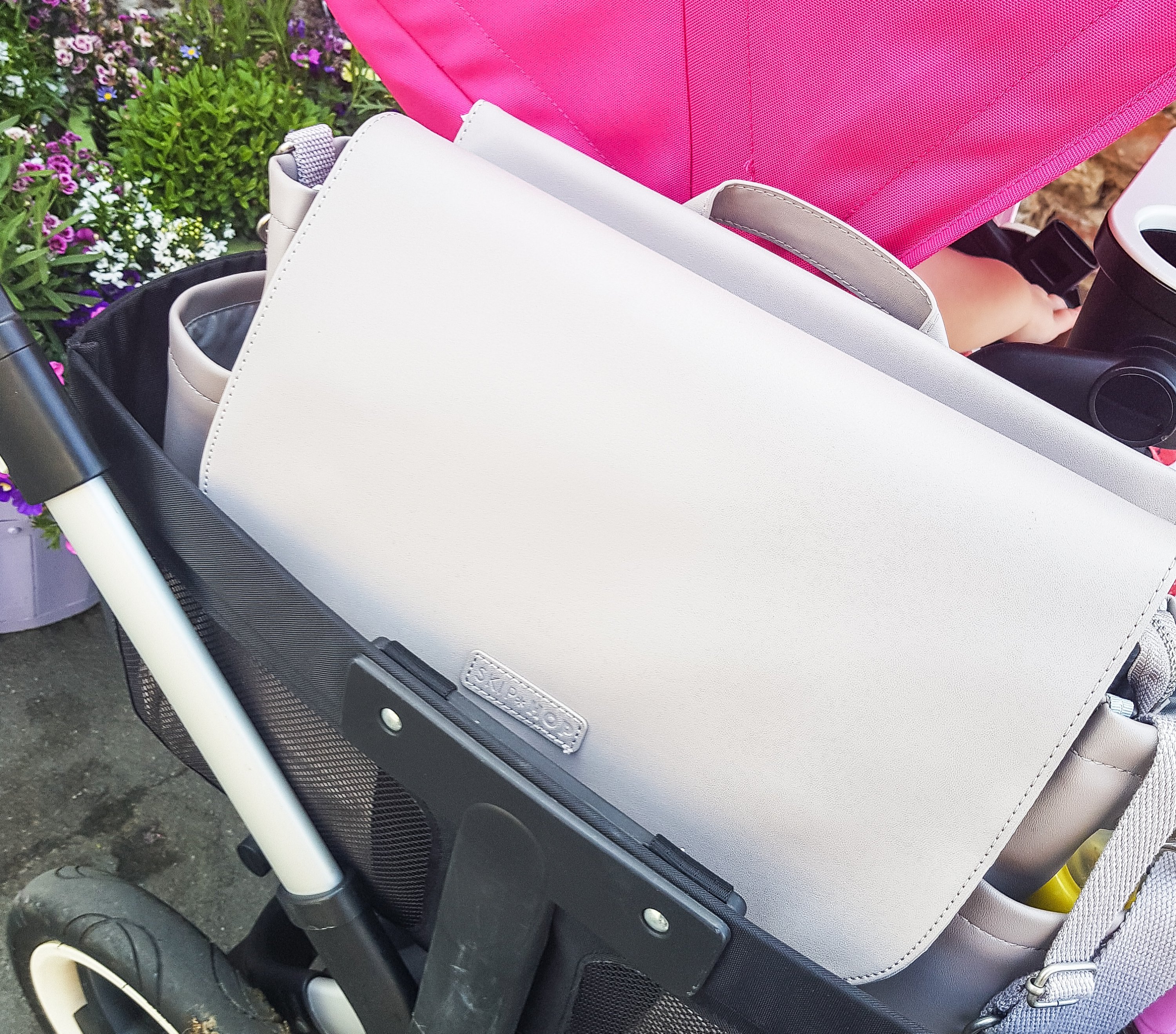 Using the Skip Hop Greenwich Convertible backpack! – The Coastal Mummy