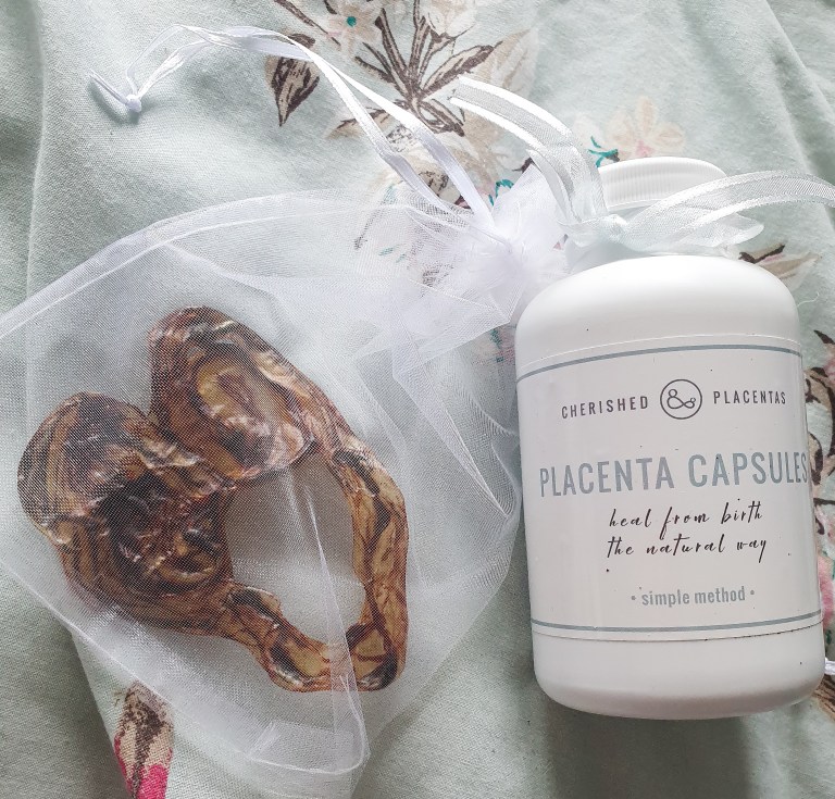 My Placenta Encapsulation Experience – The Coastal Mummy